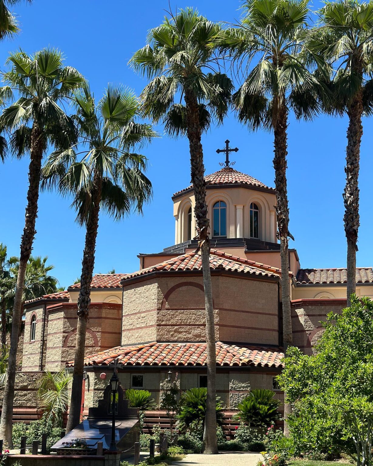 Holy Monastery of the Theotokos the Life-Giving Spring – Dunlap, CA ...